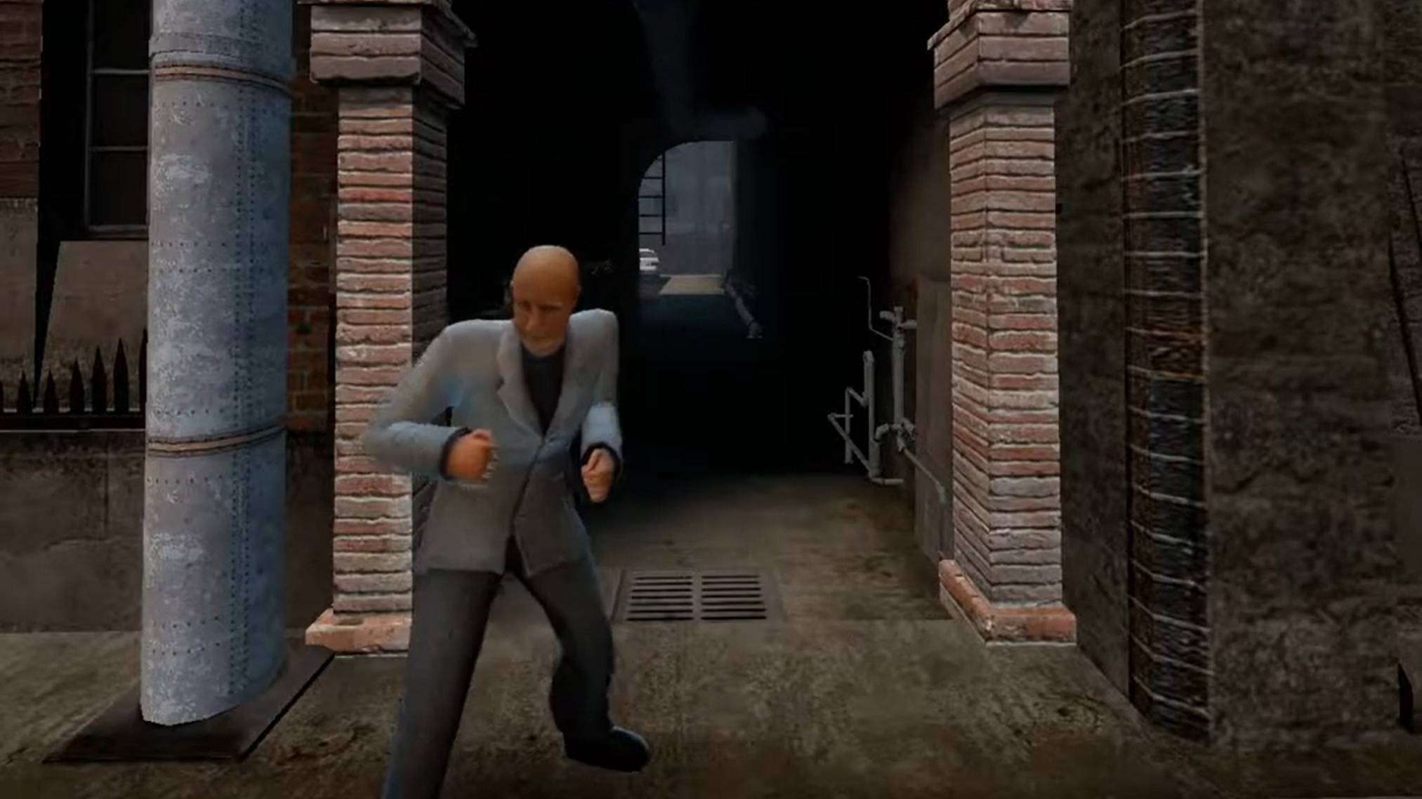 Неистовый Пучков внезапно появляется в кадре и бьёт кулаком воздух