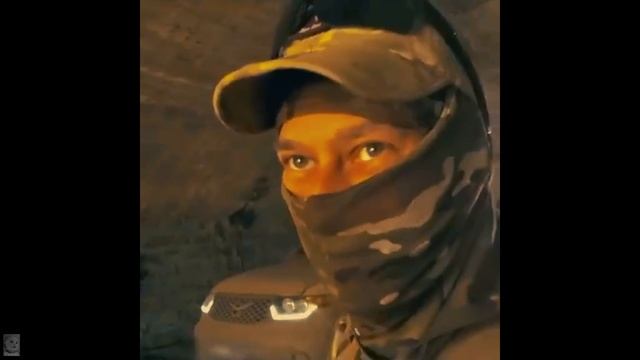 Приходит звонок - поедешь?  И я тут...