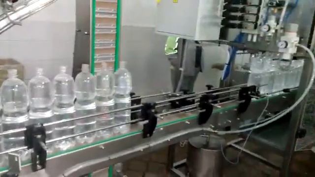 Линия розлива в пэт тару 1,5л.