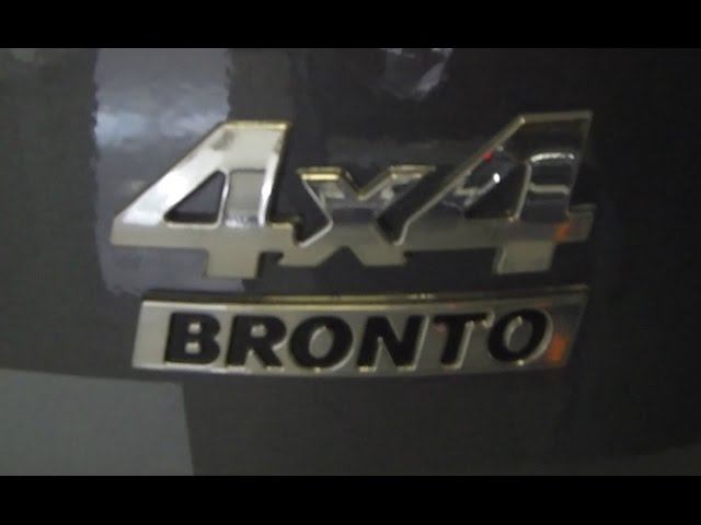 Нива Бронто - обзор в автосалоне.