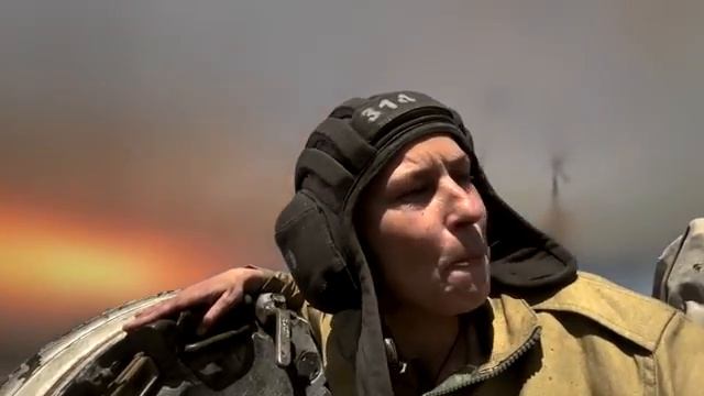 Музыка Донбаса: Неси меня, Армата! - Чичерина и Аким Апачев