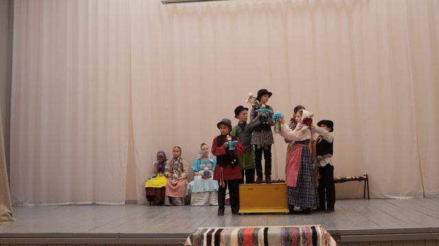 Фольклорная зарисовка "Парочка, парочка - петух да курочка".