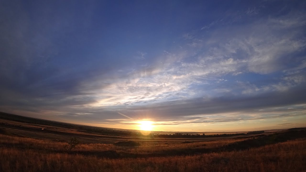 Летний закат после дождя в с. Нежинка, Оренбургского района, Оренбургской области