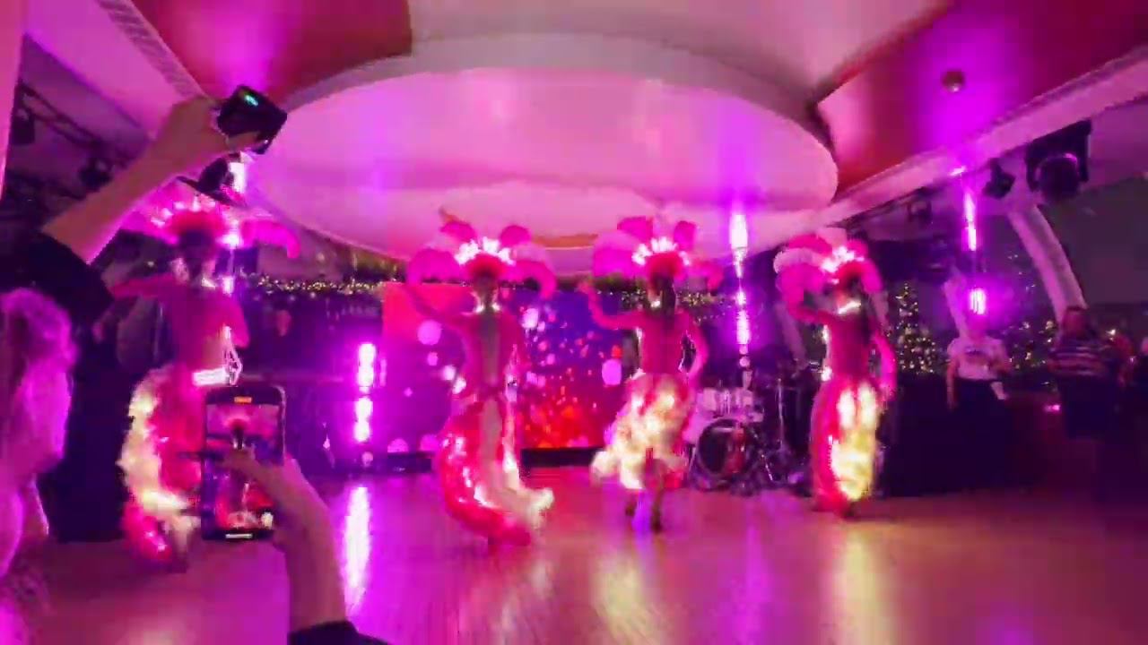 Бразильское световое шоу RIO WOW от шоу балета QUINTESSENCE