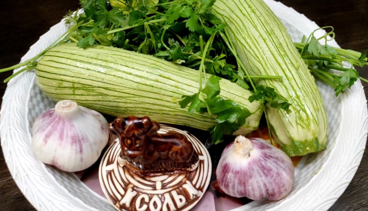 Кабачки в разгаре МАЛОСОЛЬНЫЕ рецепт за 2 дня