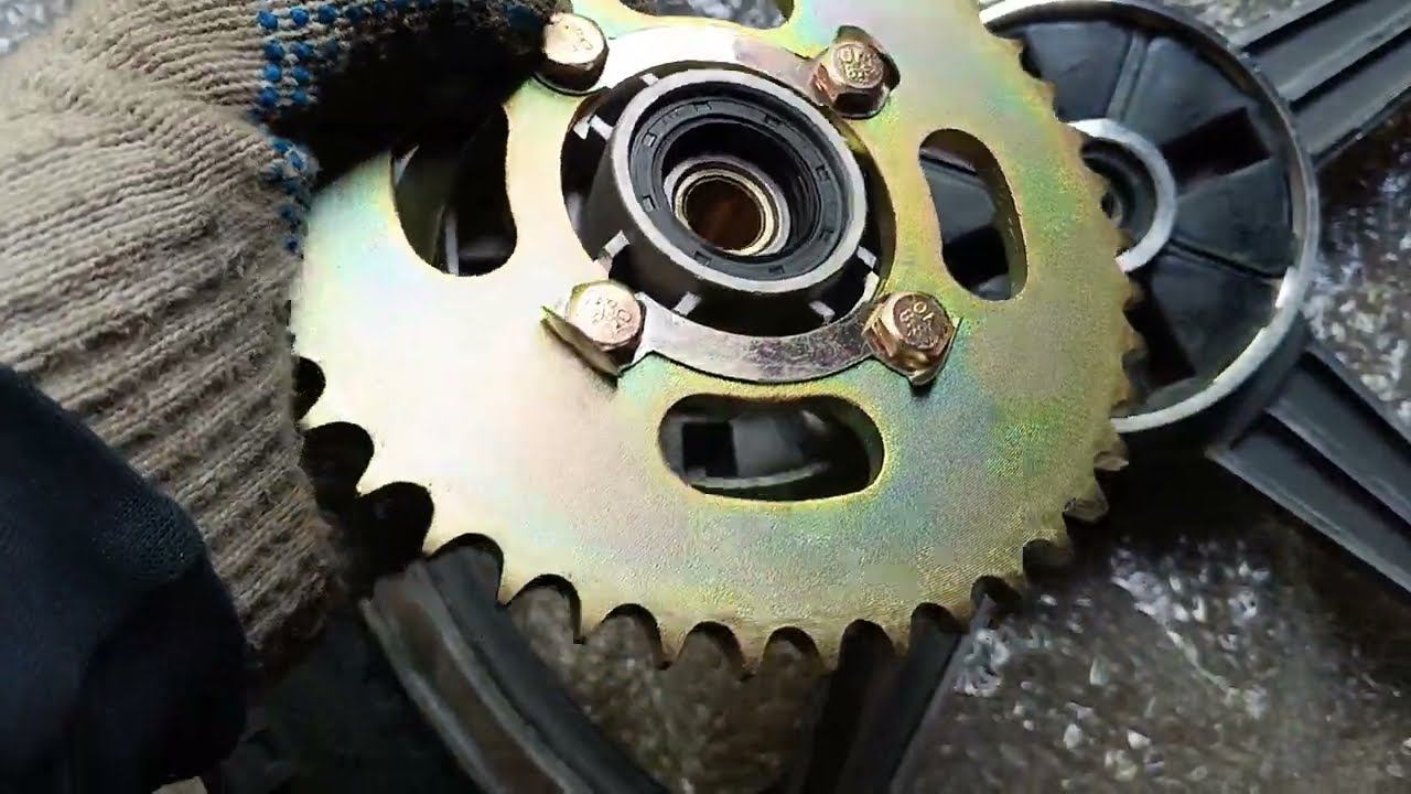 МОТОЦИКЛ INTRUDER 200 обслуживание заднего колеса