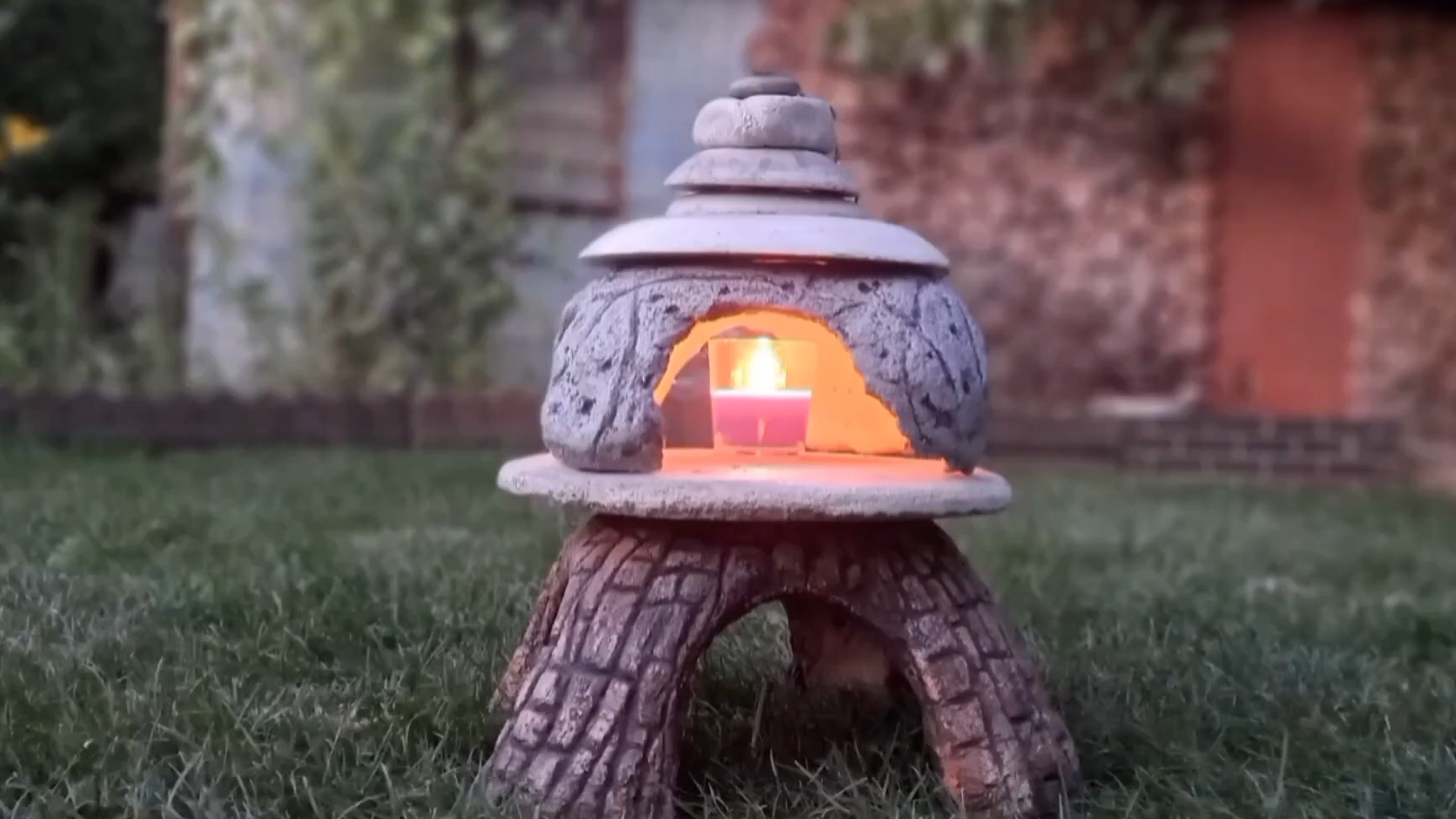 Японский садовый фонарик.