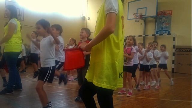 София-веселые старты..mp4