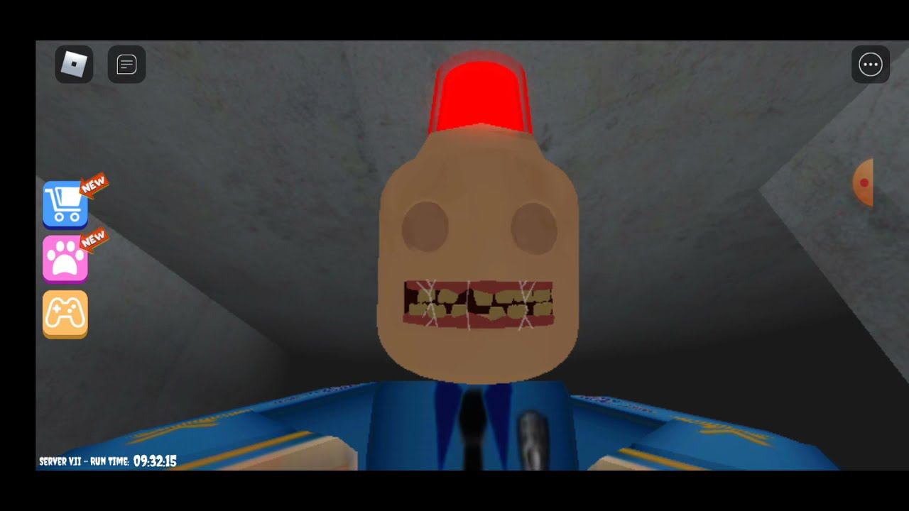 Побег от сиреноголовова полицейского!