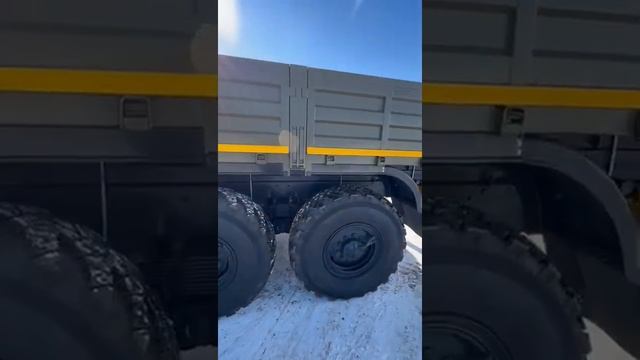 Специализированный автомобиль Урал грузовой с КМУ 2020 года.mp4