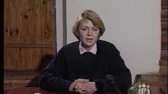 Из музейной кладовой. 1.05 Жук, стеклянная бутыль