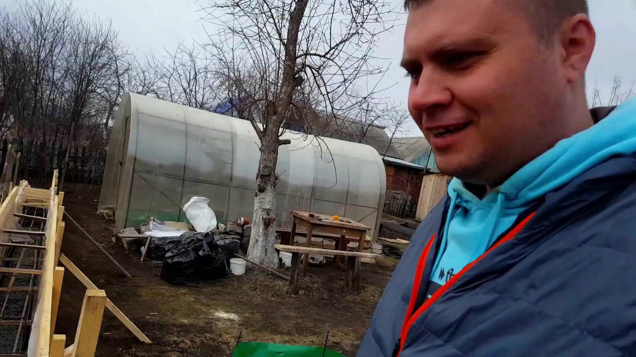 Ленточный фундамент. Выпуск №1.  6 на 8м г. Челябинск, сад Мичуринец.