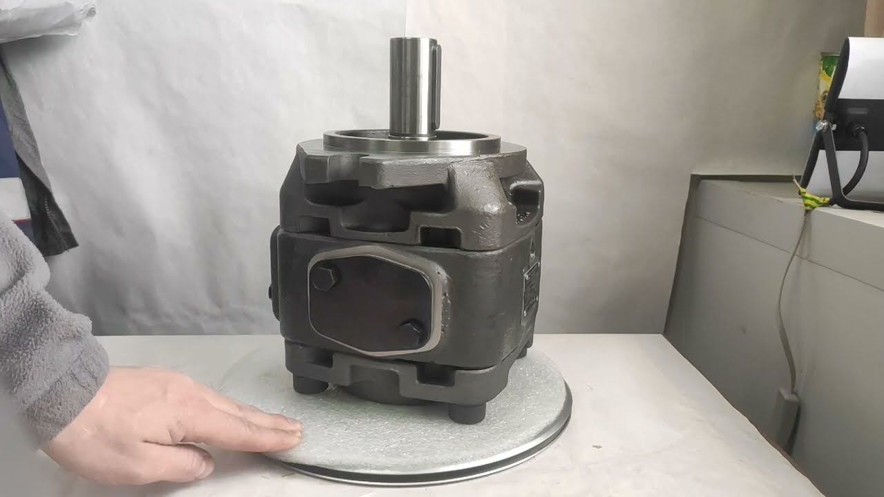 YLH3-100-R-VPC-10 - Шестеренный насос внутреннего зацепления 100 см3, аналог PGH5-3X/100RE11VU2