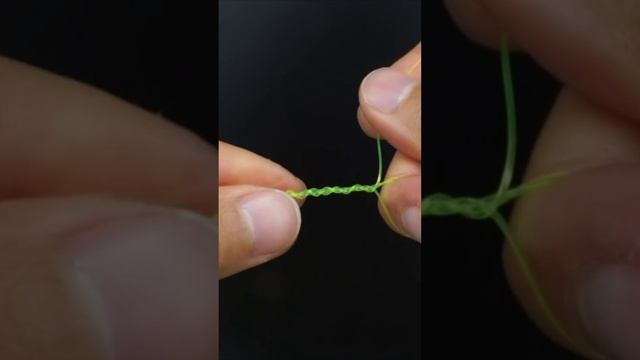 Связать 2 лески - легко, главное выбрать узел,который нравится 2.