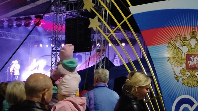 Песняры поздравляют Курчатов