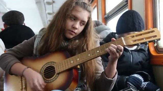 Девчонка круто поёт: ZAZ - Je veux [Acoustic Cover]