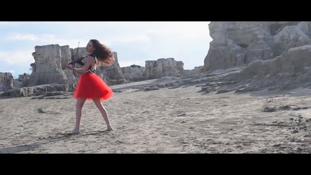 Something Just Like This (The Chainsmokers & Coldplay) - Electric Violin Cover_Caitlin De Ville.mp4