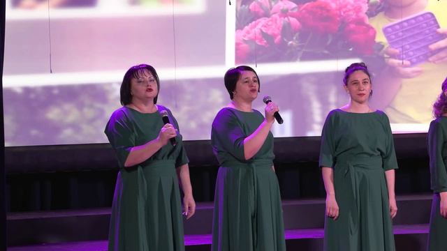 Хоровой сводный коллектив   Боровской СОШ - муниципальное образование п. Боровский, песня «Мы-единое