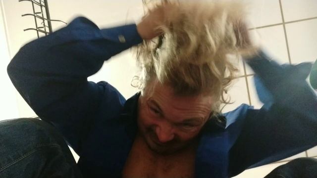 Как сделать прическу, чтобы все оболдели?