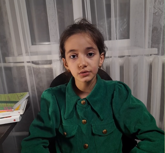 Хъунэ Разиет «Нан», читает на адыгейском языке Хейшхо Арианна. Натухайская СБ