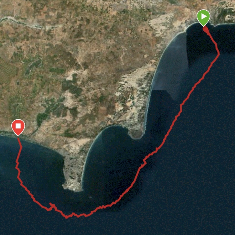 Strong BONE - darkfoils wingfoil downwind muine 2024