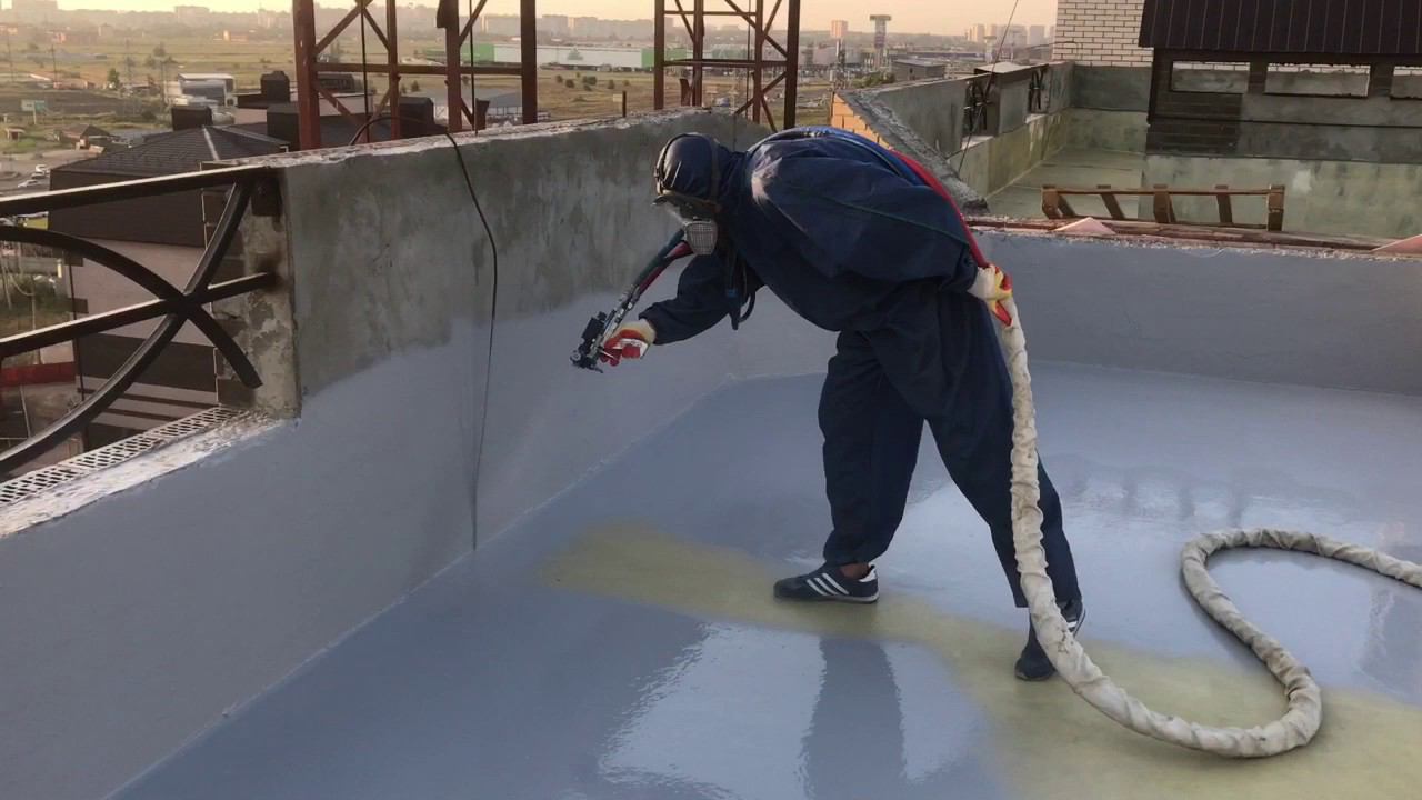 Гидроизоляция кровли многоэтажного дома напылением полимочевины. Оборудование Интерскол.