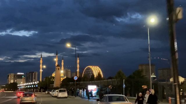 Грозный с высоты птичьего полета. Прогулка по ночному городу.
