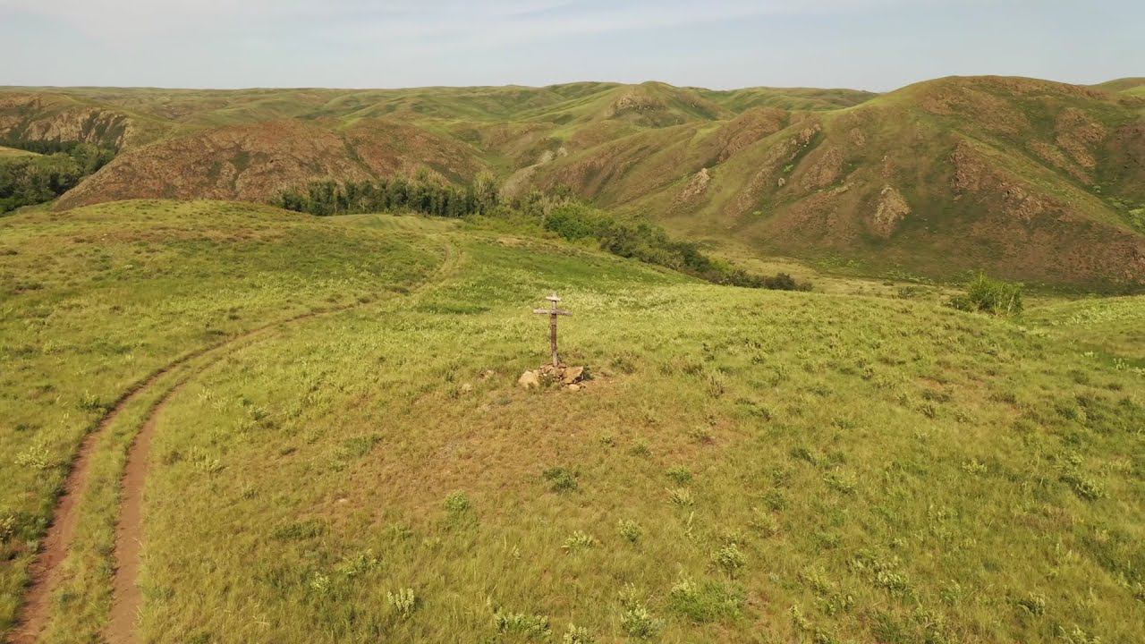 р. КАЯЛА, более века назад здесь была деревня, в память  об этой деревне Молоканке стоит крест.