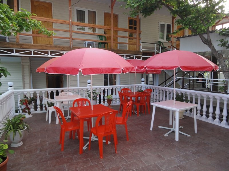 Отдых в Лазаревской с детьми. В Лазаревском жилье снять без посредников. «Радушие» гостевой дом