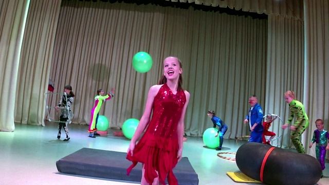 Щари-вари 1.32 Сюрприз,сюрприз 2камеры