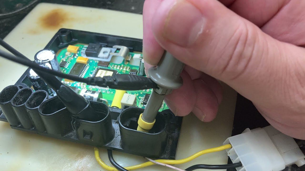 Диагностика и ремонт блока управления Webasto, переделка после паялкиных.