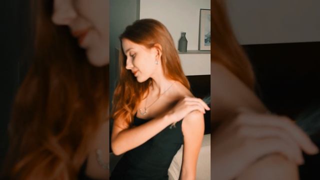 "Подкова" подвеска в золотом покрытии из коллекции "Конкур" от Jenavi с замком карабин