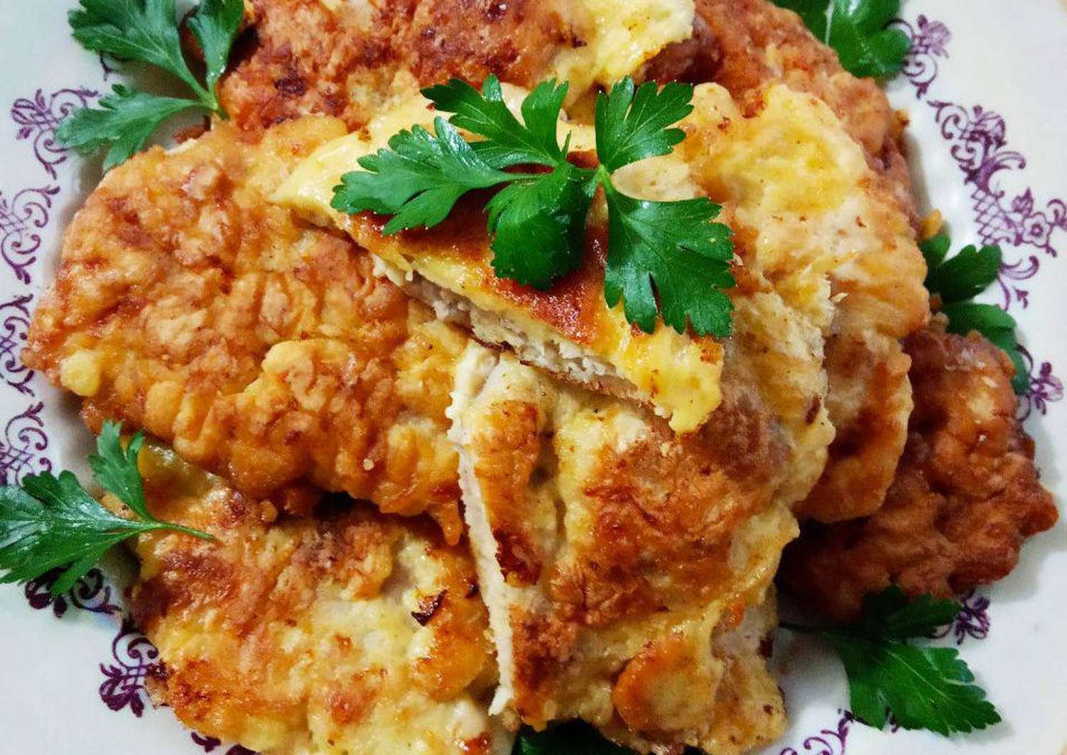 Свиные отбивные по домашнему! Дети просят еще, очень вкусно получается.