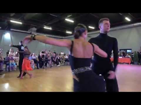 Взрослые, Латиноамериканская программа