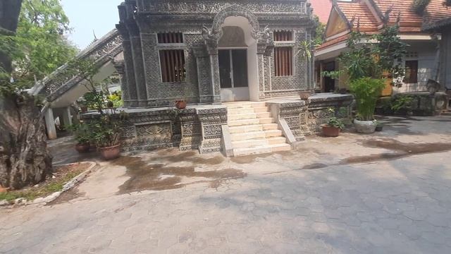 Буддийский храм на Wat Kesararam St в Сием Реап, Камбоджа