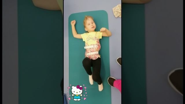 Центр лечения сколиоза им. К Шрот - Самая юная пациентка на гимнастике по Шрот ???