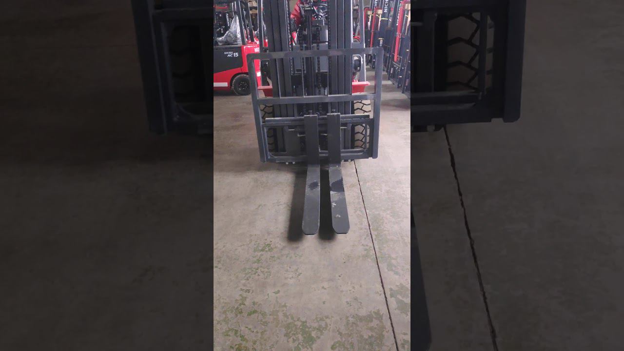 Боковое смещение вил в работе, класс каретки 2А