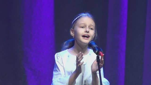 _Голубушка_ Таисия Подгорная 10 лет, ( А.Манукян  проект Волга).mp4