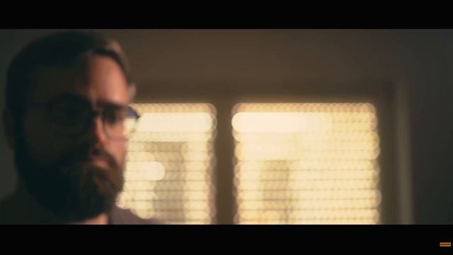 7 кинематографических бюджетных постановок света с одним осветительным прибором!