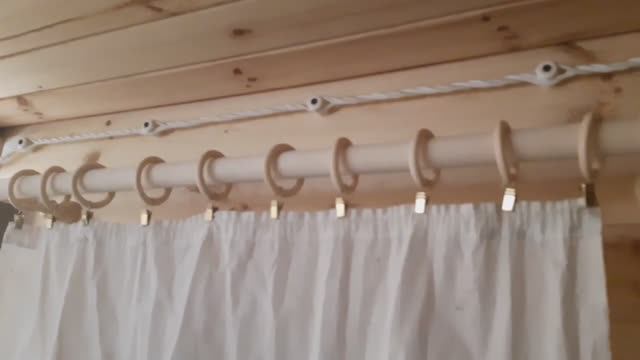 Деревянная гардина в предбанник.