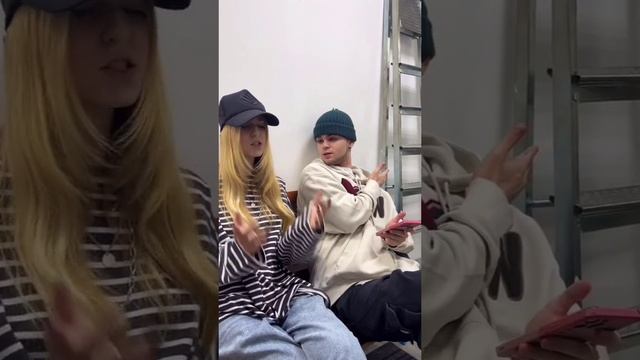 Парни, напоминаем: 8 Марта уже завтра! ?