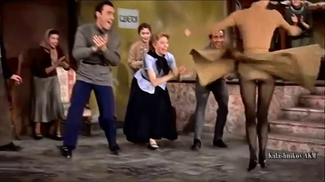 Goran Bregović - Mahalageasca (видеоряд - к/ф ''Шёлковые чулки'', 1957).mp4