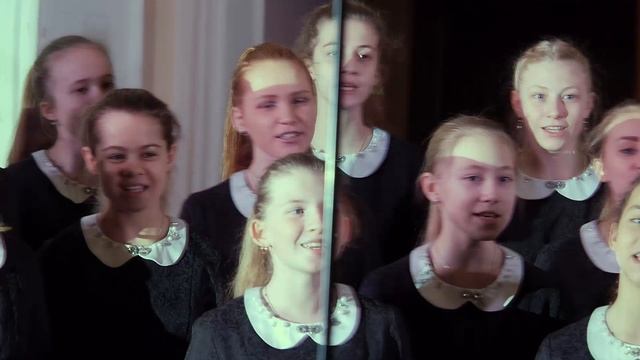 Диляра Габитова "ЗАКЛЯТИЕ СМЕХА" ст.Велимира Хлебникова. Хор "КЛАССИКА" г.Киров