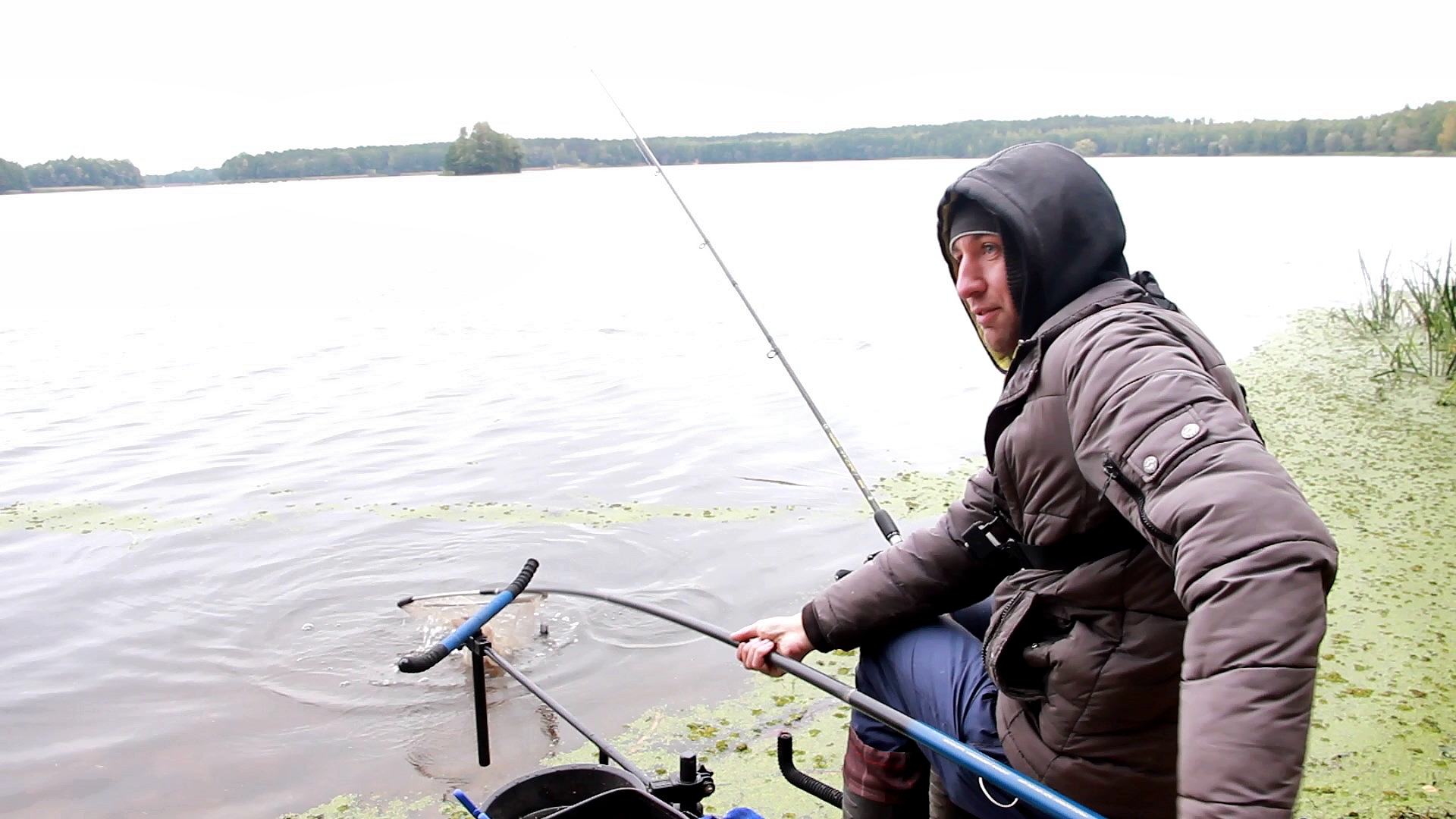 ЛЕЩ НА ФИДЕР ОСЕНЬЮ! Рыбалка на ФИДЕР 2021. ЛОВЛЯ ЛЕЩА!