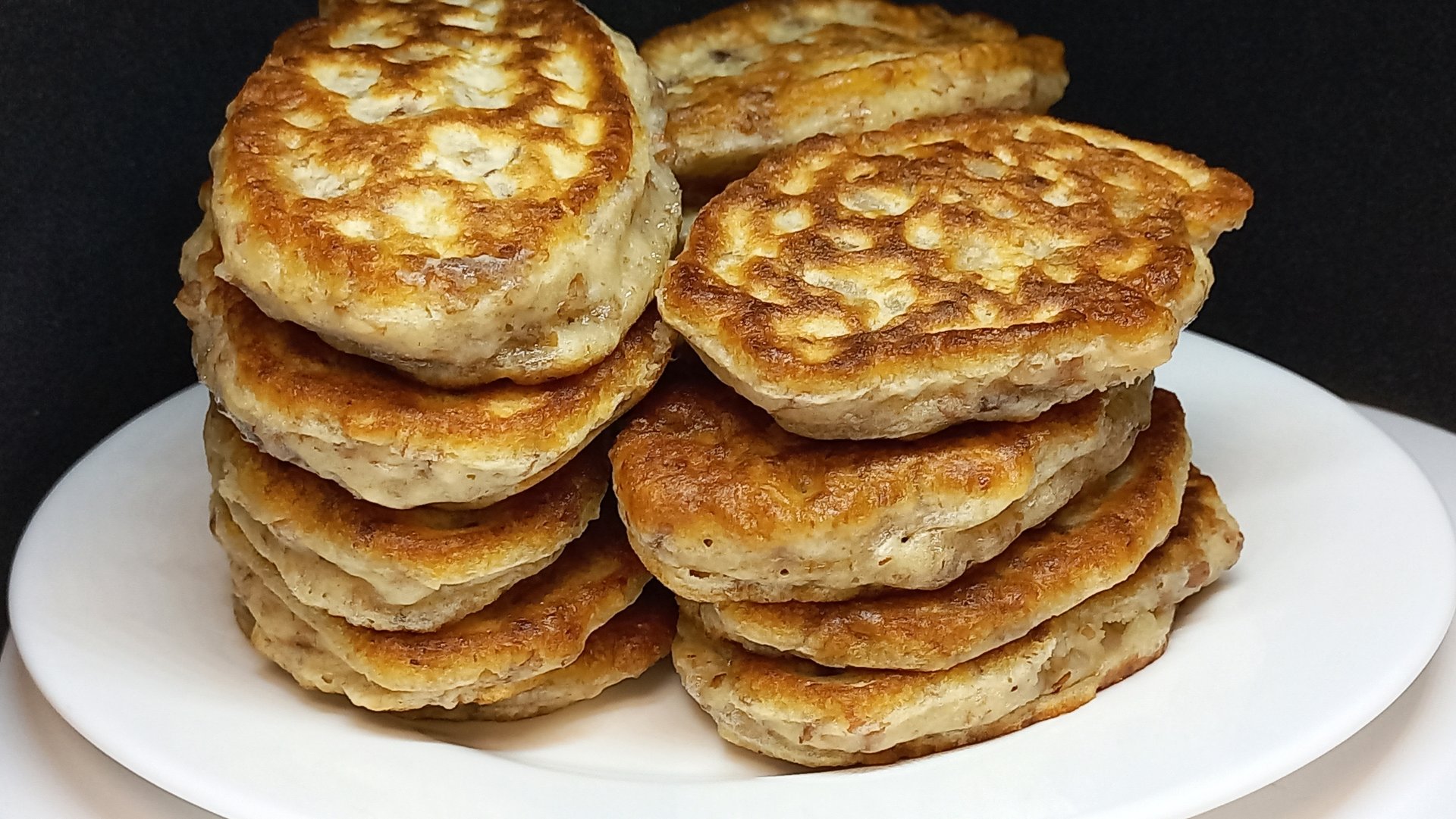 Оладьи из гречневой каши на завтрак