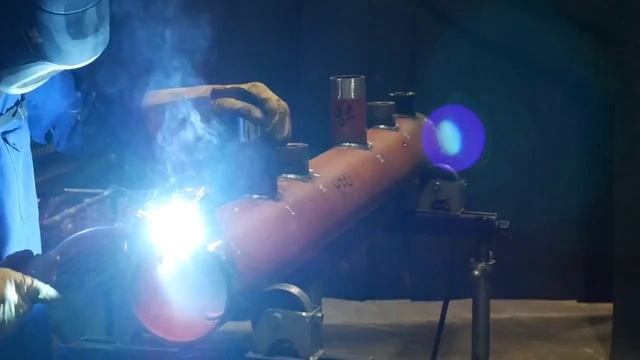 Pipe Welding a 6 Header (MIG_MAG How To) (online-video-cutter.com).mp4