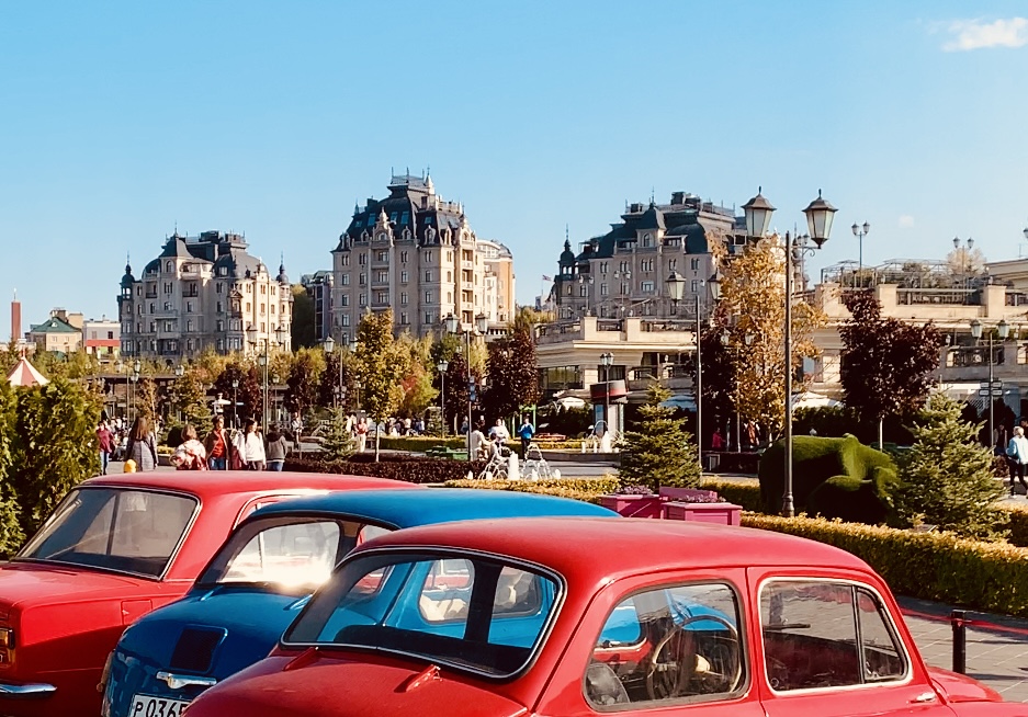 Я НА КРЕМЛЁВСКОЙ НАБЕРЕЖНОЙ | РЕКА КАЗАНКА | КАЗАНСКИЙ КРЕМЛЬ | РЕТРО-АВТОМОБИЛИ | КАЗАНЬ