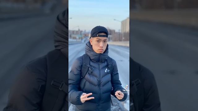 Модельное лицо