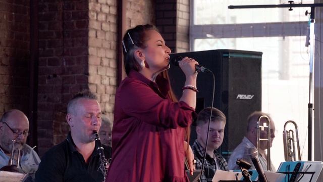 Why Don't You Do Right  Benny Goodman.mp4