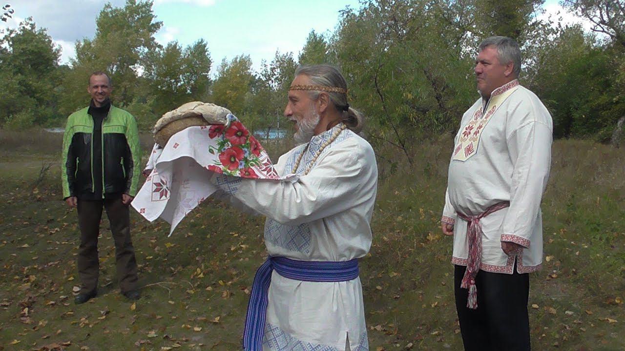 "КАК ПРОВОДИТЬ СЛАВЛЕНИЯ" часть1